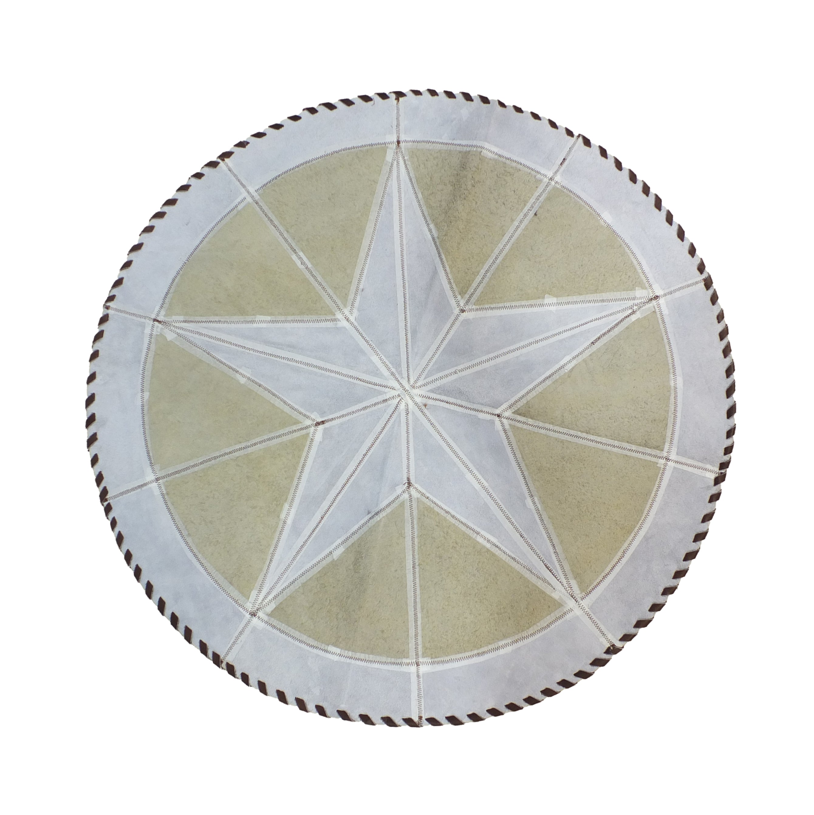 Round Buffalo Area Rug - Tricolor Cowhide Star & Edge, Bison Fill (42 ...